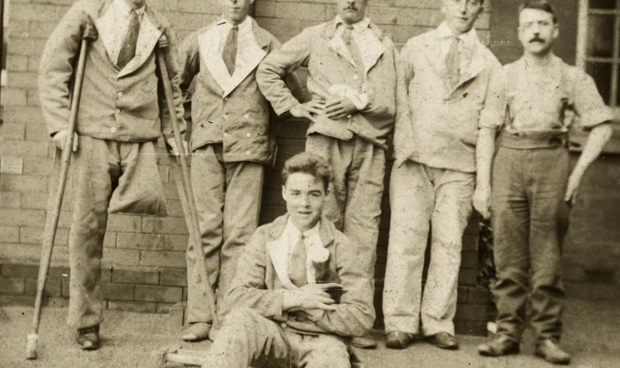 Census 21-Using Historical Records for Research - Strike a Light